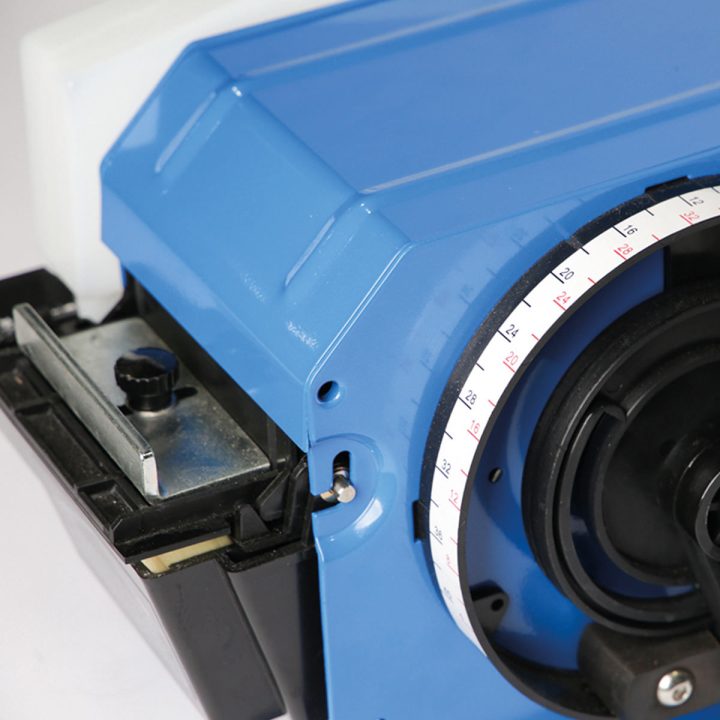 AquaTEK Manual Gummed Paper Tape Machine | Maxpack